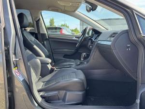 Grey Volkswagen Golf 2018 in Siauliai, with an engine capacity of 1.60 L and mileage of 178 thousand km for 9700 €, photo 13 on AUTOMOTO.COM.LV
