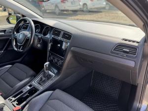 Grey Volkswagen Golf 2018 in Siauliai, with an engine capacity of 1.60 L and mileage of 178 thousand km for 9700 €, photo 14 on AUTOMOTO.COM.LV