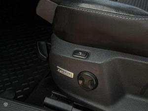Grey Volkswagen Golf 2018 in Siauliai, with an engine capacity of 1.60 L and mileage of 178 thousand km for 9700 €, photo 24 on AUTOMOTO.COM.LV