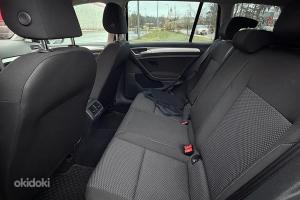 Grey Volkswagen Golf 2018 in Tallinn, with an engine capacity of 0.00 L and mileage of 131 thousand km for 12000 €, photo 7 on AUTOMOTO.COM.LV