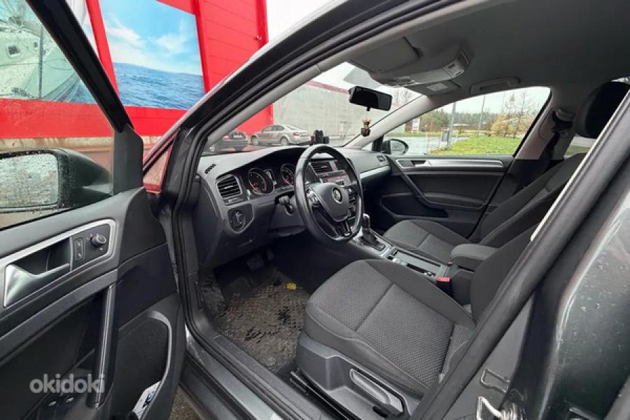 Grey Volkswagen Golf 2018 in Tallinn, with an engine capacity of 0.00 L and mileage of 131 thousand km for 12000 €, photo 9 on AUTOMOTO.COM.LV