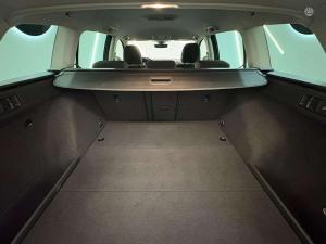 Grey Volkswagen Golf 2018 in Marijampole, with an engine capacity of 1.60 L and mileage of 231 thousand km for 8850 €, photo 29 on AUTOMOTO.COM.LV
