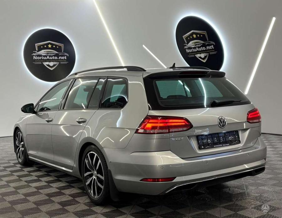 Grey Volkswagen Golf 2018 in Marijampole, with an engine capacity of 1.60 L and mileage of 231 thousand km for 8850 €, photo 33 on AUTOMOTO.COM.LV