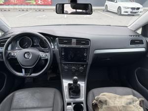 Pelēks Volkswagen Golf 2018 Rīga, ar dzinēja tilpumu 1.60 L un nobraukumu 321 tūkst. km par 7200 €, foto 3 vietnē AUTOMOTO.COM.LV