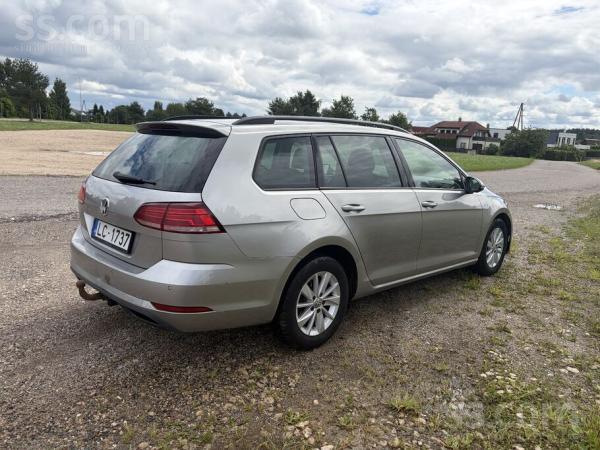 Pelēks Volkswagen Golf 2018 Rīga, ar dzinēja tilpumu 1.60 L un nobraukumu 321 tūkst. km par 7200 €, foto 4 vietnē AUTOMOTO.COM.LV