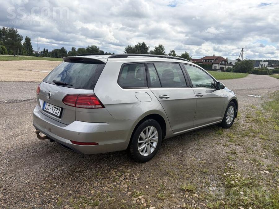 Pelēks Volkswagen Golf 2018 Rīga, ar dzinēja tilpumu 1.60 L un nobraukumu 321 tūkst. km par 7200 €, foto 5 vietnē AUTOMOTO.COM.LV