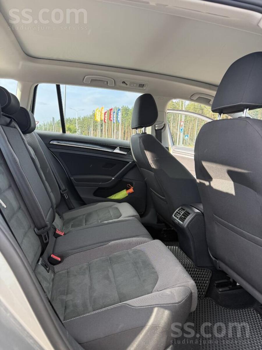 Grey Volkswagen Golf 2018 in Riga, with an engine capacity of 2.00 L and mileage of 292 thousand km for 12100 €, photo 15 on AUTOMOTO.COM.LV