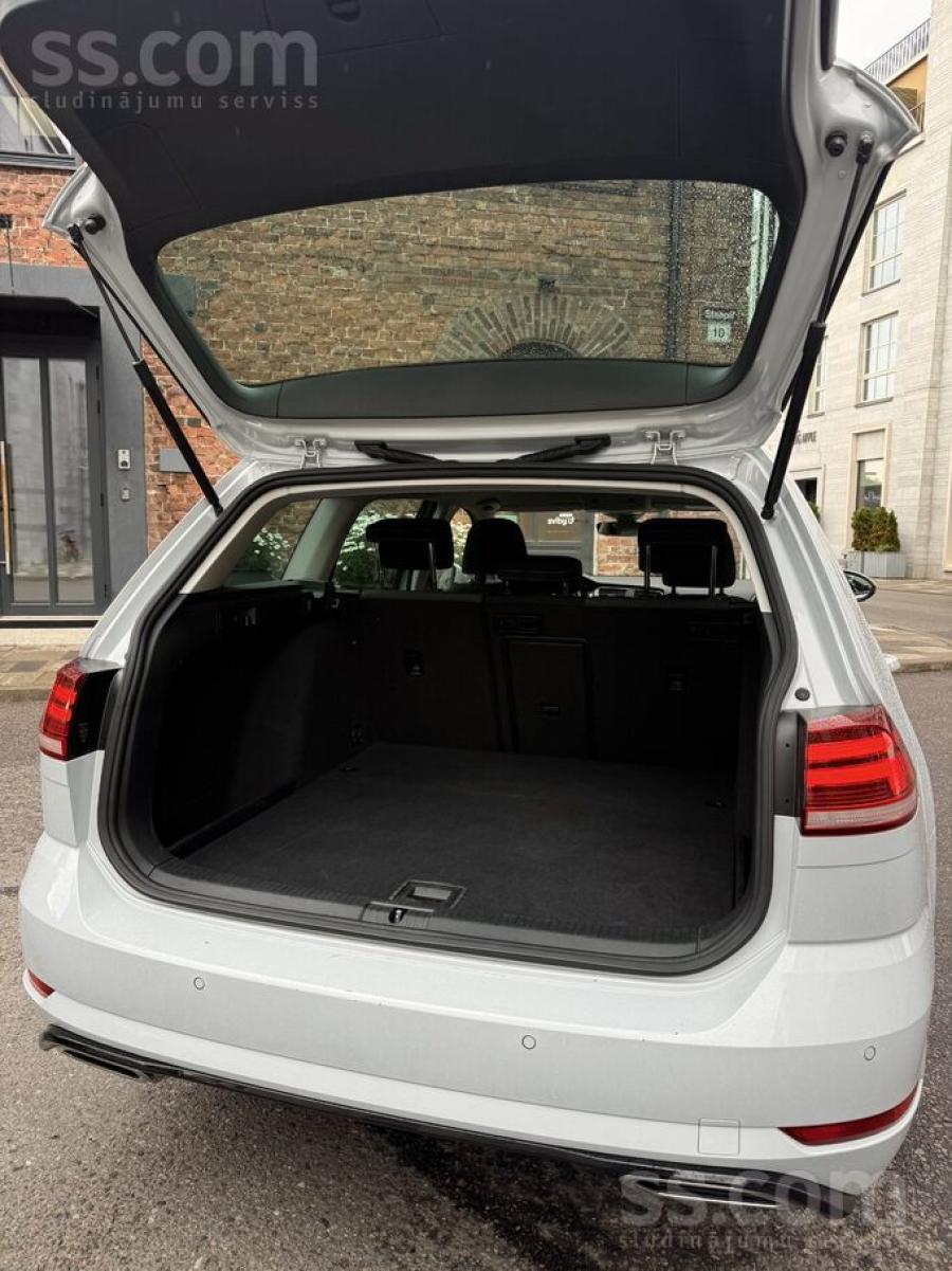 Pelēks Volkswagen Golf 2018 Tallina, ar dzinēja tilpumu 1.60 L un nobraukumu 230 tūkst. km par 11999 €, foto 17 vietnē AUTOMOTO.COM.LV