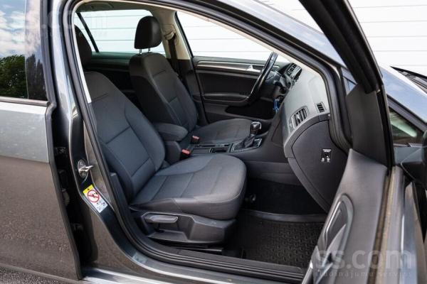 Pelēks Volkswagen Golf 2018 Rīga, ar dzinēja tilpumu 1.60 L un nobraukumu 237 tūkst. km par 10650 €, foto 6 vietnē AUTOMOTO.COM.LV