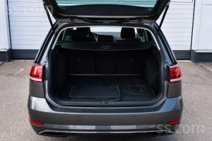 Pelēks Volkswagen Golf 2018 Rīga, ar dzinēja tilpumu 1.60 L un nobraukumu 237 tūkst. km par 10650 €, foto 17 vietnē AUTOMOTO.COM.LV
