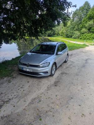 Pelēks Volkswagen Golf 2018 Viļņa, ar dzinēja tilpumu 1.50 L un nobraukumu 167 tūkst. km par 9500 €, foto  vietnē AUTOMOTO.COM.LV