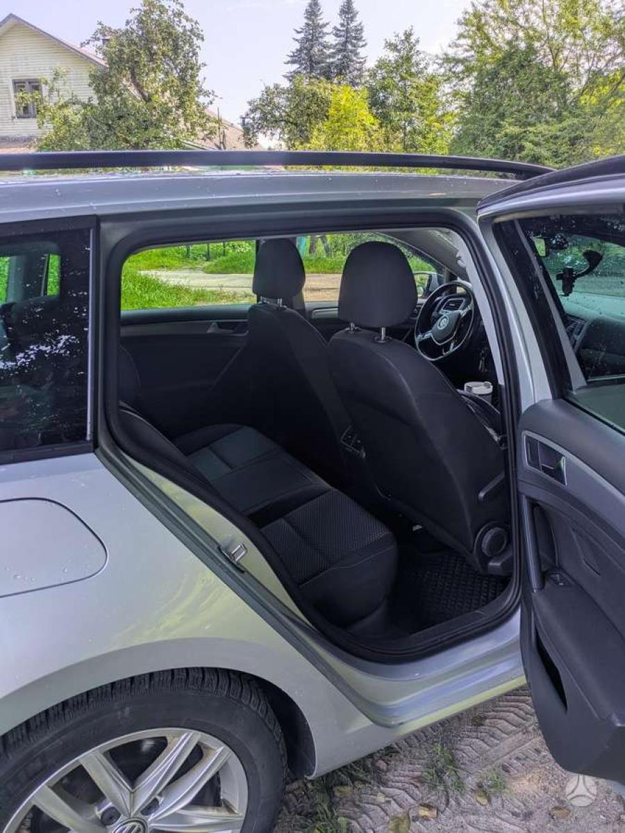 Pelēks Volkswagen Golf 2018 Viļņa, ar dzinēja tilpumu 1.50 L un nobraukumu 167 tūkst. km par 9500 €, foto 9 vietnē AUTOMOTO.COM.LV