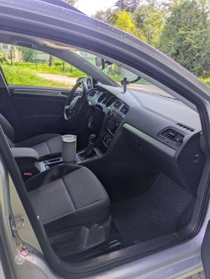 Pelēks Volkswagen Golf 2018 Viļņa, ar dzinēja tilpumu 1.50 L un nobraukumu 167 tūkst. km par 9500 €, foto 10 vietnē AUTOMOTO.COM.LV