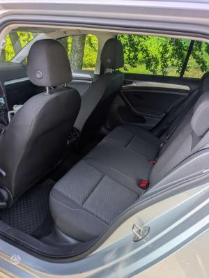 Pelēks Volkswagen Golf 2018 Viļņa, ar dzinēja tilpumu 1.50 L un nobraukumu 167 tūkst. km par 9500 €, foto 11 vietnē AUTOMOTO.COM.LV