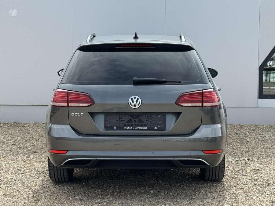 Pelēks Volkswagen Golf 2018 Šauļi, ar dzinēja tilpumu 1.60 L un nobraukumu 178 tūkst. km par 8999 €, foto 6 vietnē AUTOMOTO.COM.LV
