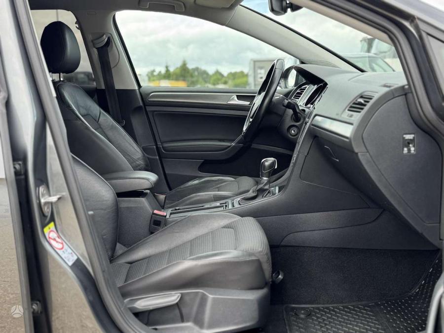 Pelēks Volkswagen Golf 2018 Šauļi, ar dzinēja tilpumu 1.60 L un nobraukumu 178 tūkst. km par 8999 €, foto 13 vietnē AUTOMOTO.COM.LV