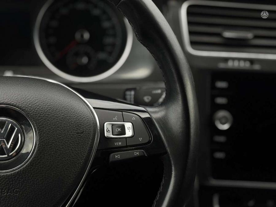 Pelēks Volkswagen Golf 2018 Šauļi, ar dzinēja tilpumu 1.60 L un nobraukumu 178 tūkst. km par 8999 €, foto 20 vietnē AUTOMOTO.COM.LV