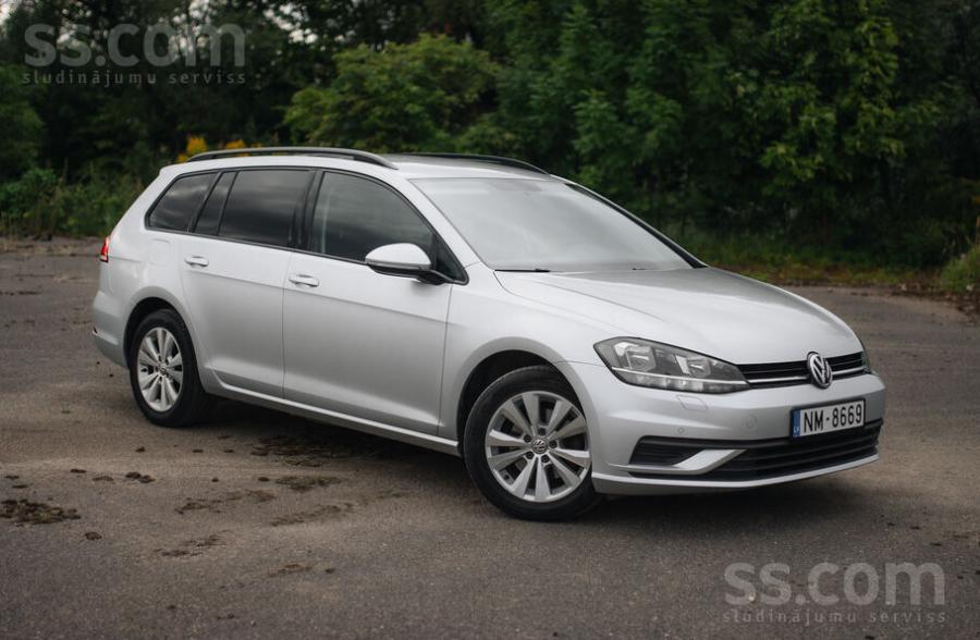 Grey Volkswagen Golf 2018 in Riga, with an engine capacity of 1.60 L and mileage of 189 thousand km for 9600 €, photo 4 on AUTOMOTO.COM.LV