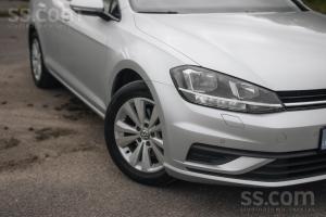 Grey Volkswagen Golf 2018 in Riga, with an engine capacity of 1.60 L and mileage of 189 thousand km for 9600 €, photo 21 on AUTOMOTO.COM.LV