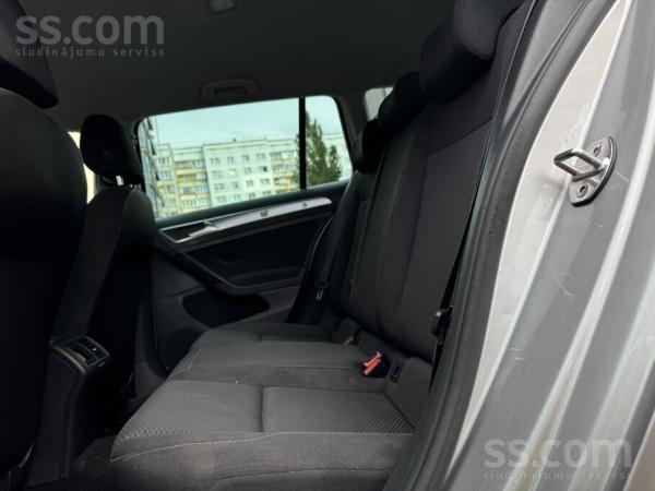 Grey Volkswagen Golf 2018 in Riga, with an engine capacity of 1.60 L and mileage of 269 thousand km for 5990 €, photo 6 on AUTOMOTO.COM.LV