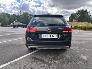 Grey Volkswagen Golf 2018 in Rakvere, with an engine capacity of 2.00 L and mileage of 275 thousand km for 10999 €, photo 7 on AUTOMOTO.COM.LV