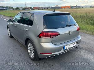 Grey Volkswagen Golf 2018 in Tartu, with an engine capacity of 1.40 L and mileage of 113 thousand km for 11990 €, photo 5 on AUTOMOTO.COM.LV
