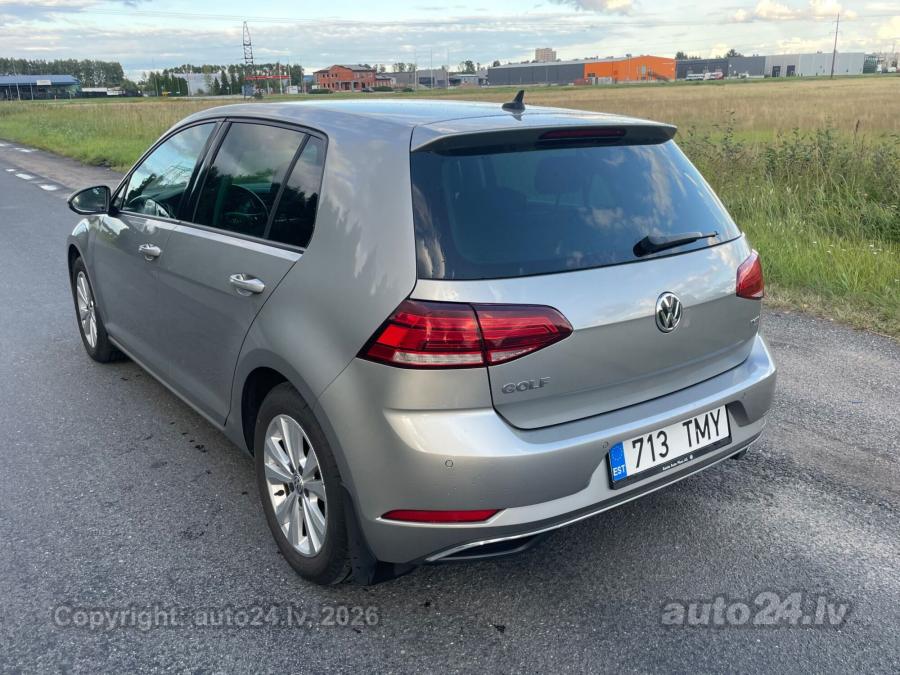 Grey Volkswagen Golf 2018 in Tartu, with an engine capacity of 1.40 L and mileage of 113 thousand km for 11990 €, photo 5 on AUTOMOTO.COM.LV