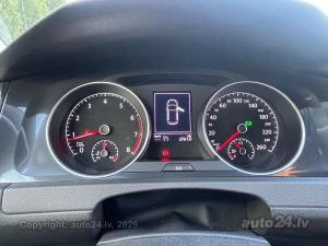 Grey Volkswagen Golf 2018 in Tartu, with an engine capacity of 1.40 L and mileage of 113 thousand km for 11990 €, photo 11 on AUTOMOTO.COM.LV