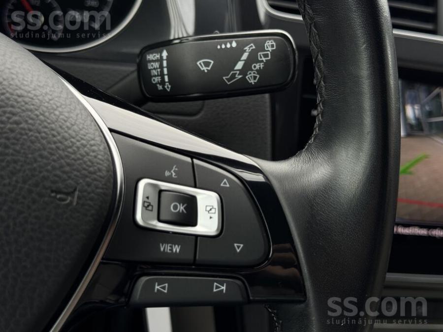 Pelēks Volkswagen Golf 2018 Valmiera, ar dzinēja tilpumu 1.50 L un nobraukumu 140 tūkst. km par 9900 €, foto 12 vietnē AUTOMOTO.COM.LV