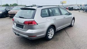 Pelēks Volkswagen Golf 2018 Marijampole, ar dzinēja tilpumu 1.60 L un nobraukumu 300 tūkst. km par 8650 €, foto 6 vietnē AUTOMOTO.COM.LV
