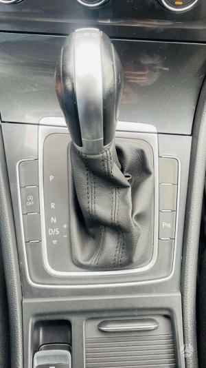 Pelēks Volkswagen Golf 2018 Marijampole, ar dzinēja tilpumu 1.60 L un nobraukumu 300 tūkst. km par 8650 €, foto 25 vietnē AUTOMOTO.COM.LV