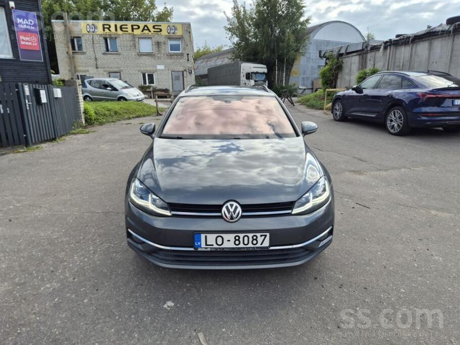 Pelēks Volkswagen Golf 2018 Rīga, ar dzinēja tilpumu 1.50 L un nobraukumu 119 tūkst. km par 10990 €, foto 4 vietnē AUTOMOTO.COM.LV