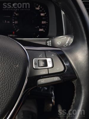 Pelēks Volkswagen Golf 2018 Rīga, ar dzinēja tilpumu 1.50 L un nobraukumu 119 tūkst. km par 10990 €, foto 17 vietnē AUTOMOTO.COM.LV