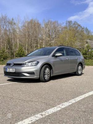 Grey Volkswagen Golf 2018 in Klaipeda, with an engine capacity of 1.40 L and mileage of 336 thousand km for 6700 €, photo 3 on AUTOMOTO.COM.LV