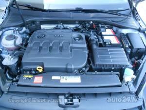 Grey Volkswagen Golf 2018 in Viljandi, with an engine capacity of 1.60 L and mileage of 223 thousand km for 8490 €, photo 14 on AUTOMOTO.COM.LV