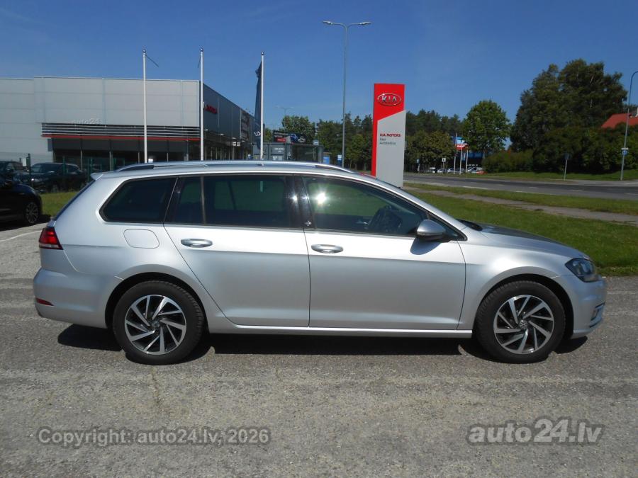 Grey Volkswagen Golf 2018 in Viljandi, with an engine capacity of 1.60 L and mileage of 223 thousand km for 8490 €, photo 21 on AUTOMOTO.COM.LV