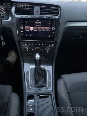 Pelēks Volkswagen Golf 2018 Rīga, ar dzinēja tilpumu 1.50 L un nobraukumu 168 tūkst. km par 9650 €, foto 7 vietnē AUTOMOTO.COM.LV