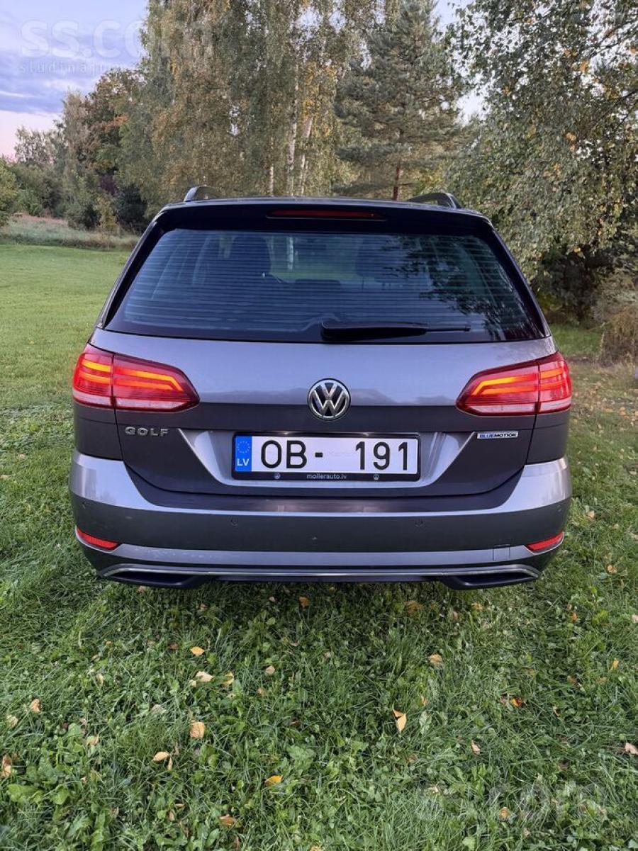 Pelēks Volkswagen Golf 2018 Rīga, ar dzinēja tilpumu 1.50 L un nobraukumu 168 tūkst. km par 9650 €, foto 17 vietnē AUTOMOTO.COM.LV