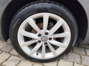 Pelēks Volkswagen Golf 2018 Paide, ar dzinēja tilpumu 1.60 L un nobraukumu 214 tūkst. km par 8990 €, foto 27 vietnē AUTOMOTO.COM.LV