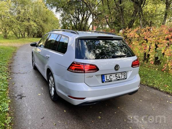Pelēks Volkswagen Golf 2018 Rīga, ar dzinēja tilpumu 1.40 L un nobraukumu 185 tūkst. km par 8799 €, foto 5 vietnē AUTOMOTO.COM.LV