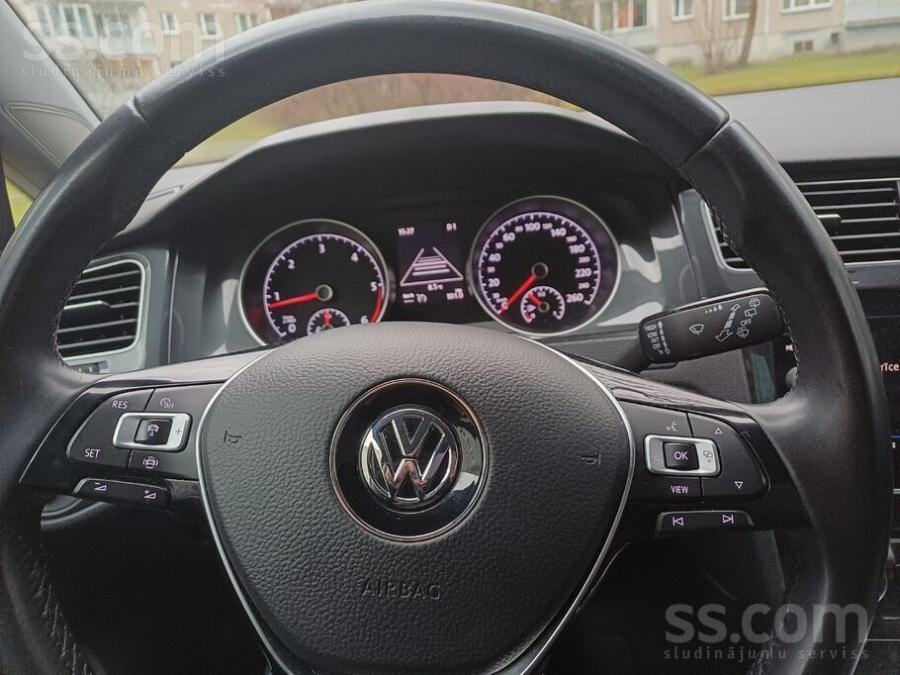 Pelēks Volkswagen Golf 2019 Rīga, ar dzinēja tilpumu 1.60 L un nobraukumu 138 tūkst. km par 10150 €, foto 5 vietnē AUTOMOTO.COM.LV