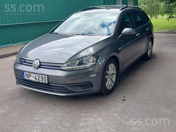 Grey Volkswagen Golf 2019 in Riga, with an engine capacity of 1.50 L and mileage of 151 thousand km for 10650 €, photo 1 on AUTOMOTO.COM.LV