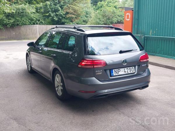Grey Volkswagen Golf 2019 in Riga, with an engine capacity of 1.50 L and mileage of 151 thousand km for 10650 €, photo 4 on AUTOMOTO.COM.LV