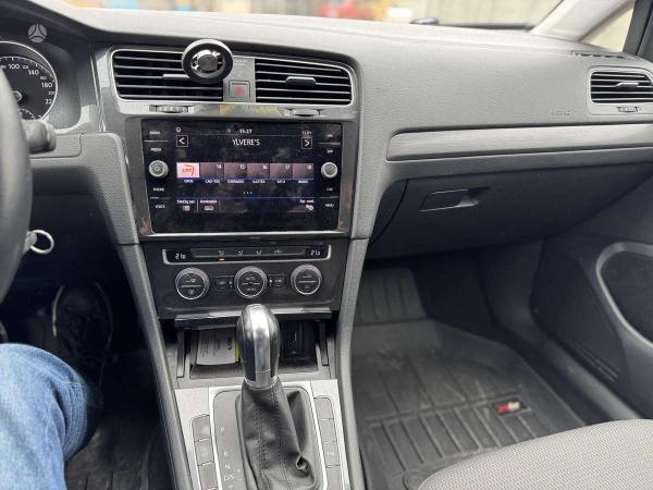 Grey Volkswagen Golf 2019 in Kaunas, with an engine capacity of 1.60 L and mileage of 232 thousand km for 9900 €, photo 11 on AUTOMOTO.COM.LV