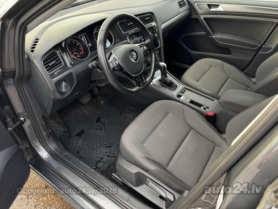 Pelēks Volkswagen Golf 2019 Tallina, ar dzinēja tilpumu 1.50 L un nobraukumu 82 tūkst. km par 16000 €, foto 5 vietnē AUTOMOTO.COM.LV
