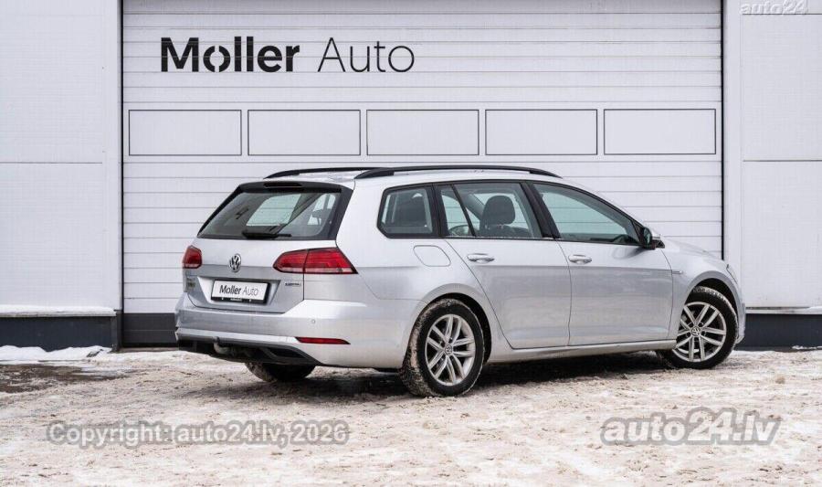 Grey Volkswagen Golf 2019 in Riga, with an engine capacity of 1.50 L and mileage of 131 thousand km for 12195 €, photo 3 on AUTOMOTO.COM.LV
