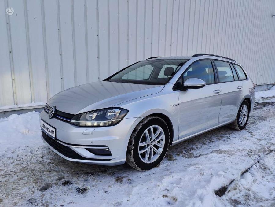 Pelēks Volkswagen Golf 2019 Viļņa, ar dzinēja tilpumu 1.50 L un nobraukumu 101 tūkst. km par 11950 €, foto 1 vietnē AUTOMOTO.COM.LV
