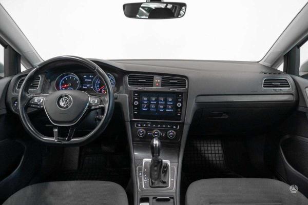 Pelēks Volkswagen Golf 2019 Viļņa, ar dzinēja tilpumu 1.50 L un nobraukumu 134 tūkst. km par 13000 €, foto 9 vietnē AUTOMOTO.COM.LV