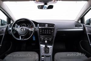 Grey Volkswagen Golf 2019 in Riga, with an engine capacity of 1.50 L and mileage of 123 thousand km for 13578 €, photo 9 on AUTOMOTO.COM.LV