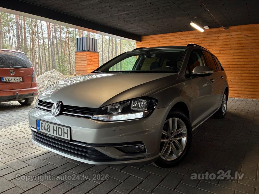 Grey Volkswagen Golf 2019 in Tallinn, with an engine capacity of 1.50 L and mileage of 131 thousand km for 12700 €, photo 3 on AUTOMOTO.COM.LV